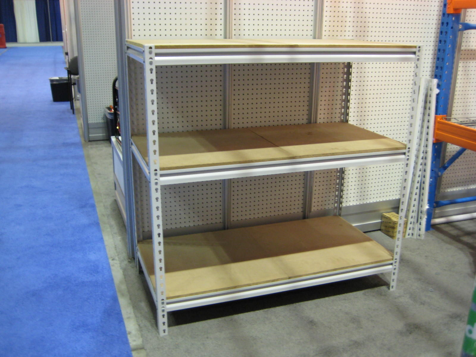 Powder Coated Rust Proof Rivet Boltless Shelving for Light Duty Application